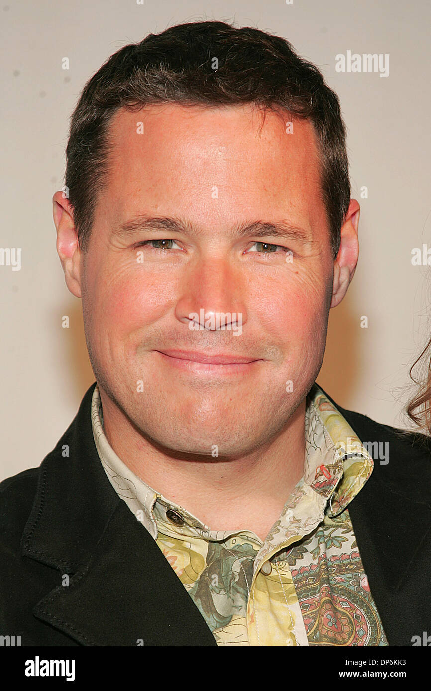Jeff Corwin High Resolution Stock Photography and Images - Alamy