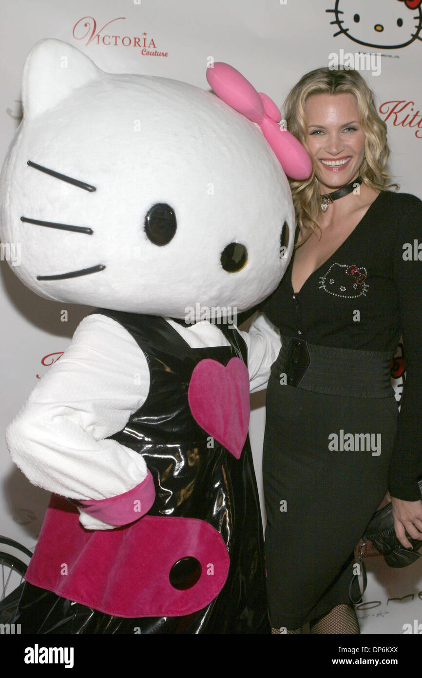 Oct 19, 2006; Hollywood, CA, USA; HELLO KITTY and Actress NATASHA ...