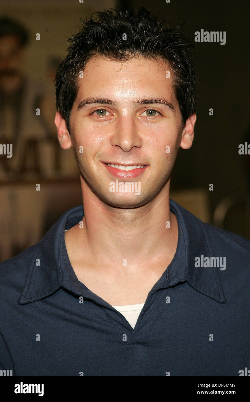 Oct 23, 2006; Hollywood, CA, USA; JUSTIN BERFIELD during arrivals at ...