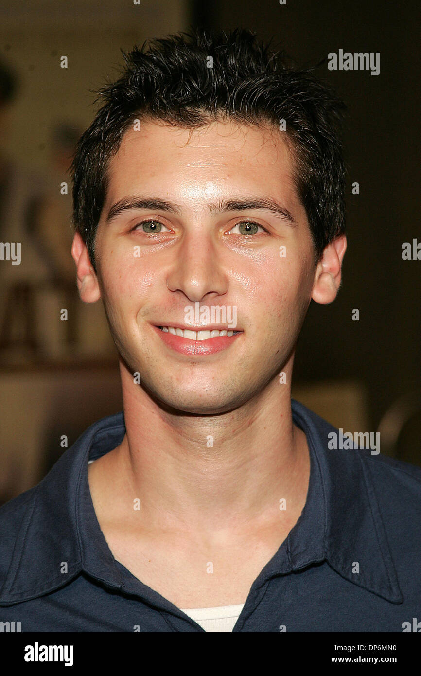 Justin berfield hi-res stock photography and images - Alamy