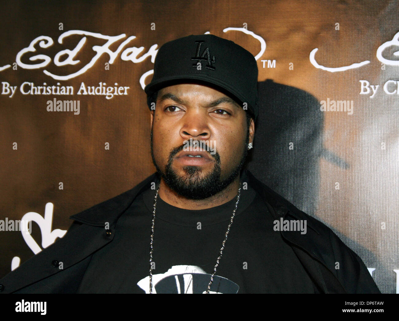 Oct 26, 2006; Hollywood, CA, USA; Hip hop legend Ice Cube celebrated ...