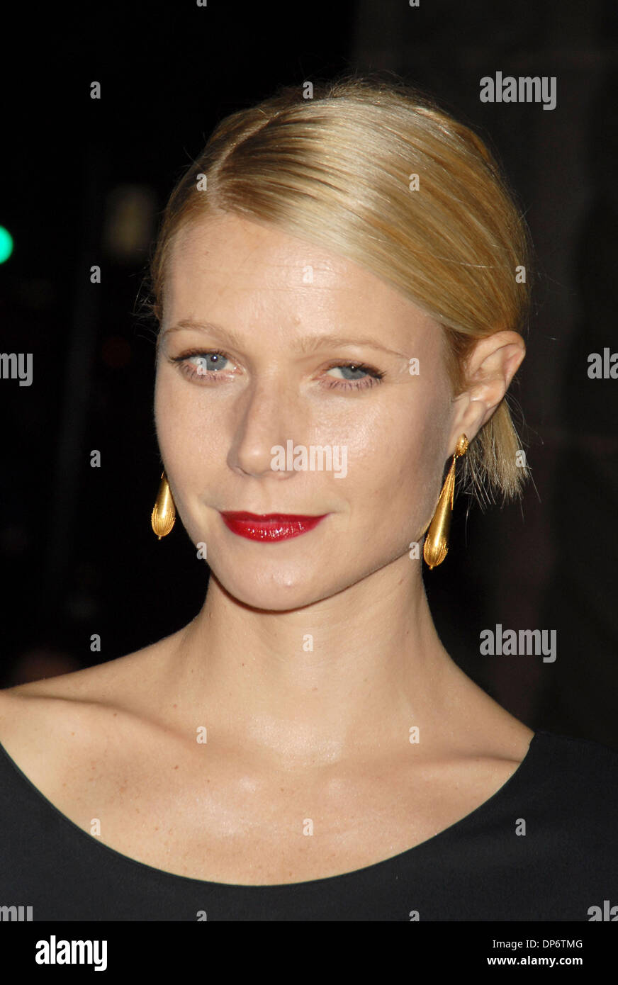 Oct 26, 2006; New York, NY, USA; GWYNETH PALTROW at the Fashion Group's ...