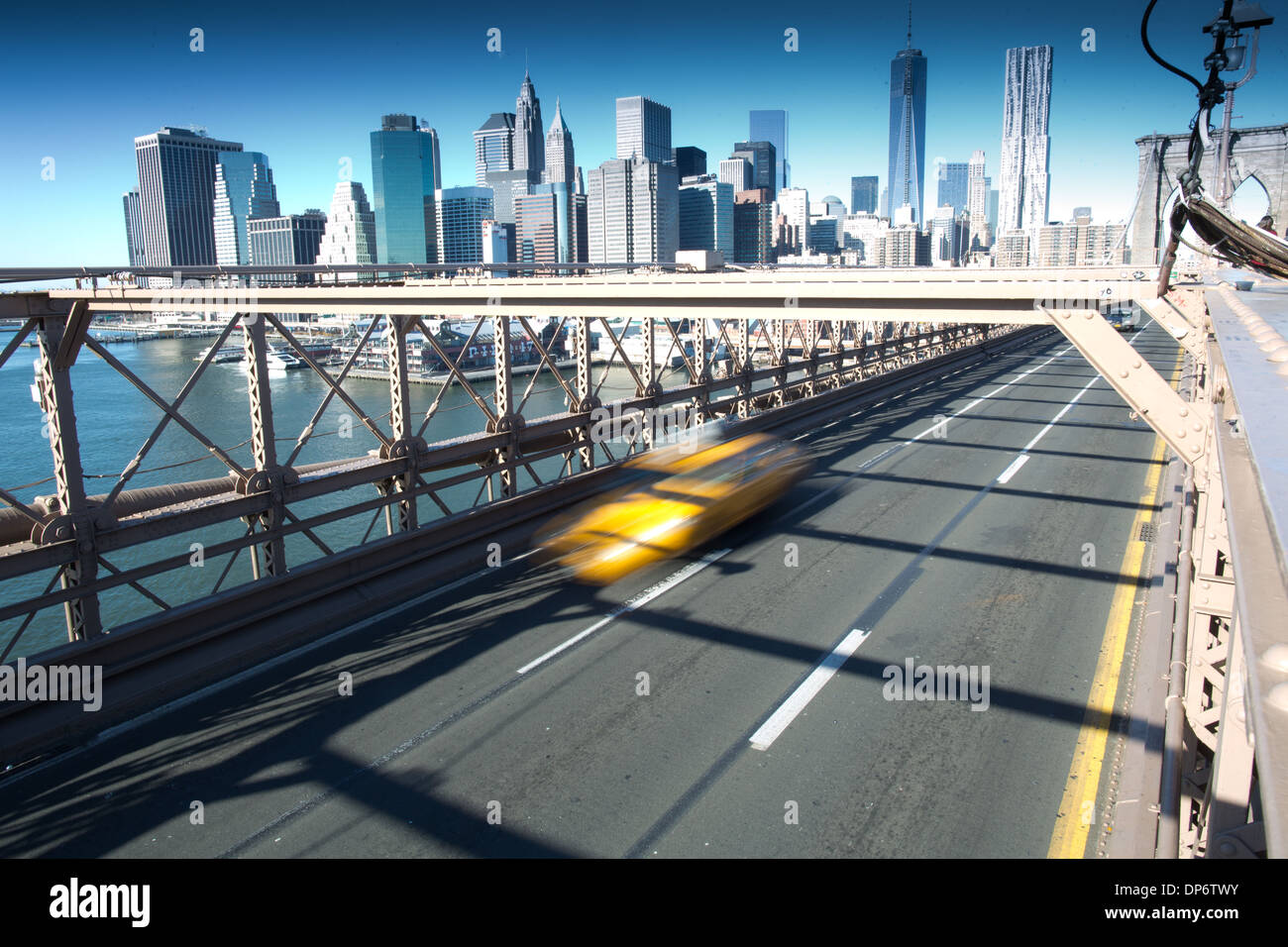 Traffic passing over Brooklyn Bridge in New York USA Stock Photo - Alamy