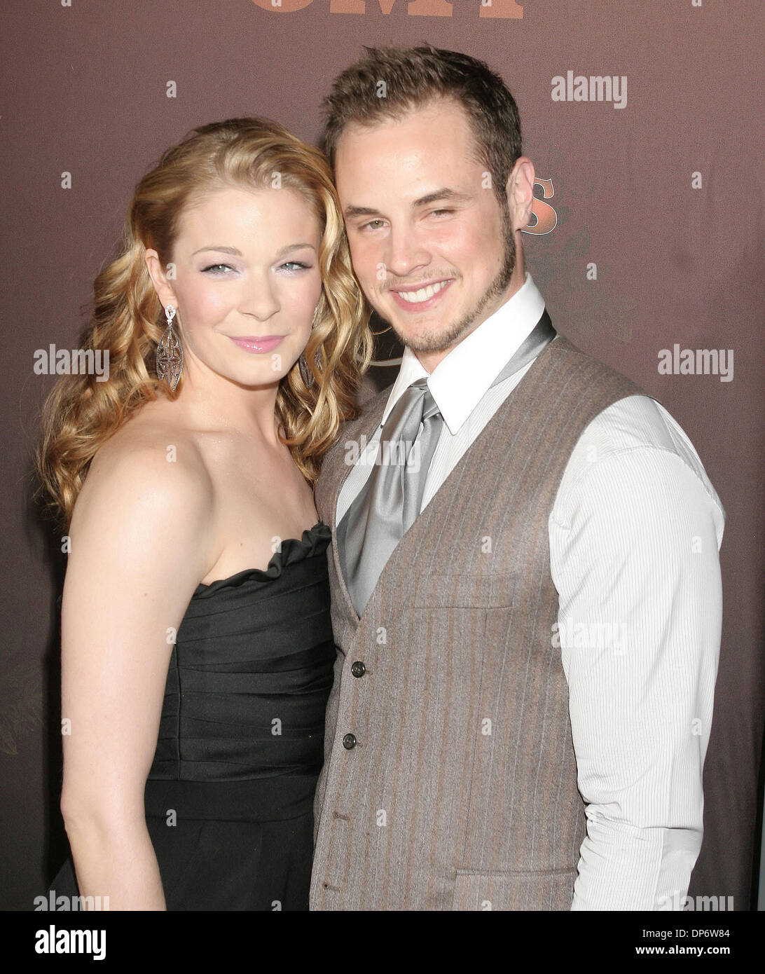 Oct 26, 2006; Los Angeles, CA, USA; SInger LeANN RIMES and husband DEAN ...