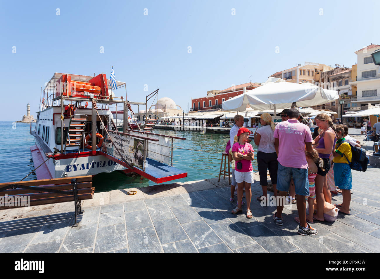 Family boat trip island hi-res stock photography and images - Alamy