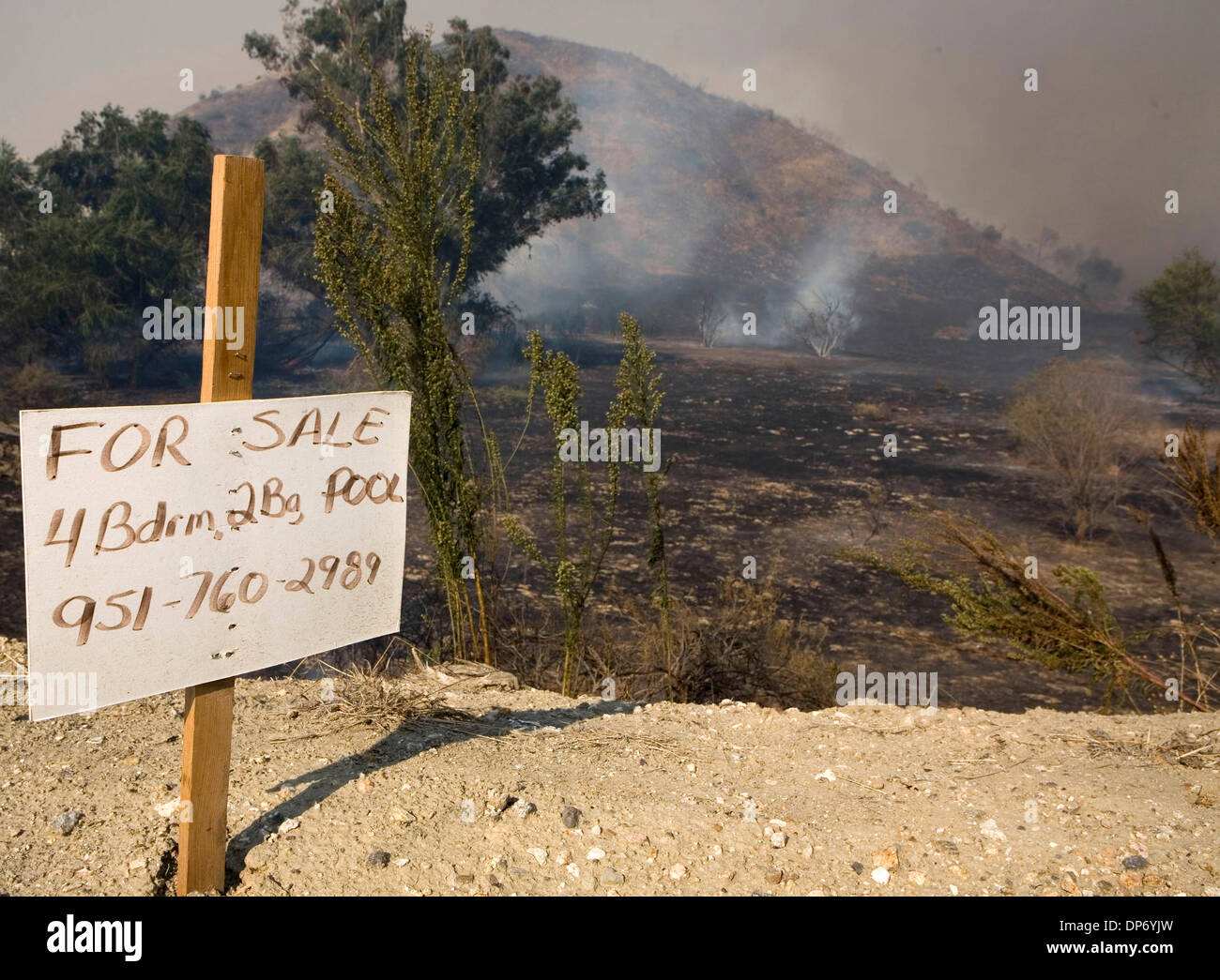 Esperanza fire hi-res stock photography and images - Alamy