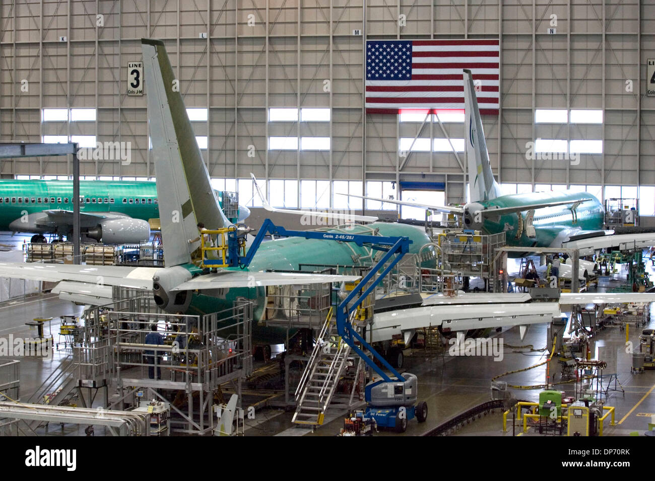 Boeing production line hi-res stock photography and images - Alamy