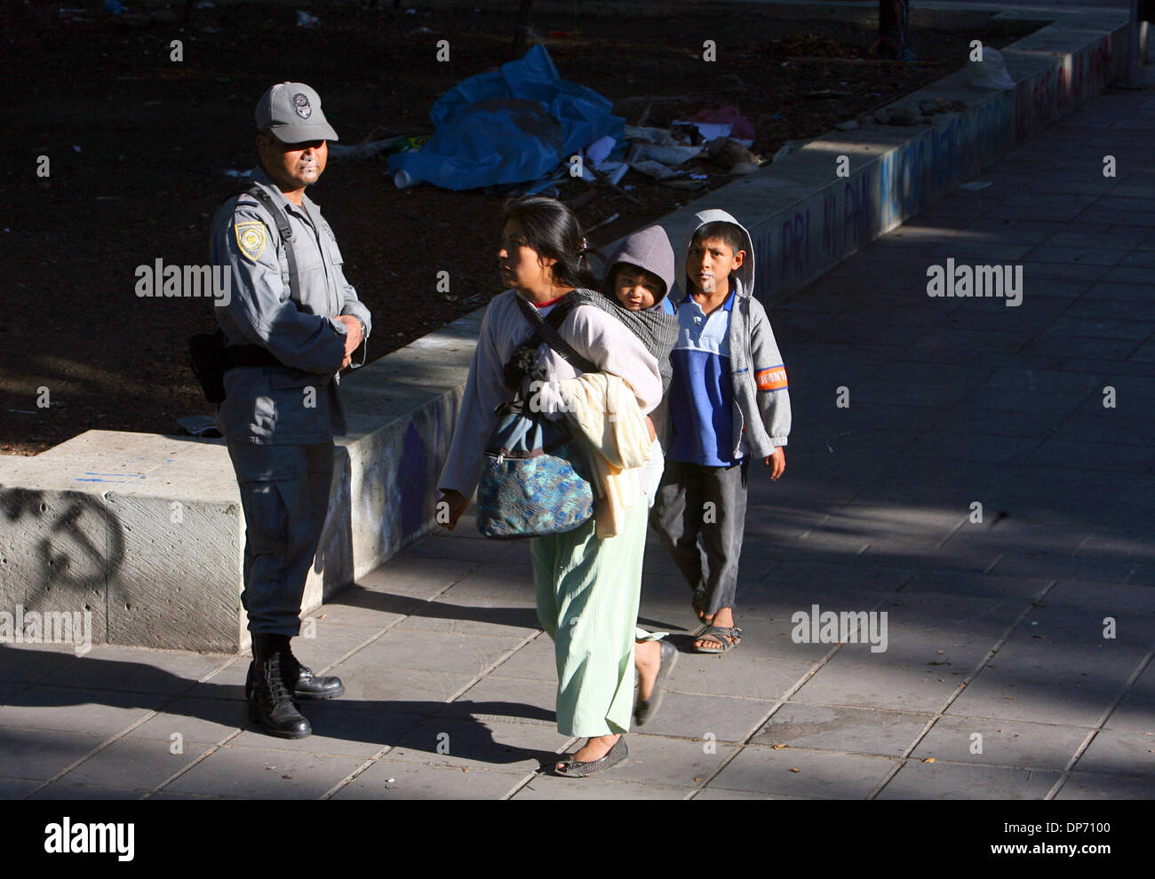 Police woman mexico hi-res stock photography and images - Alamy