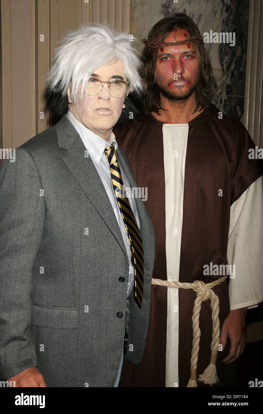 Oct 31, 2006; New York, NY, USA; Designer MICHAEL KORS and GUEST at the ...