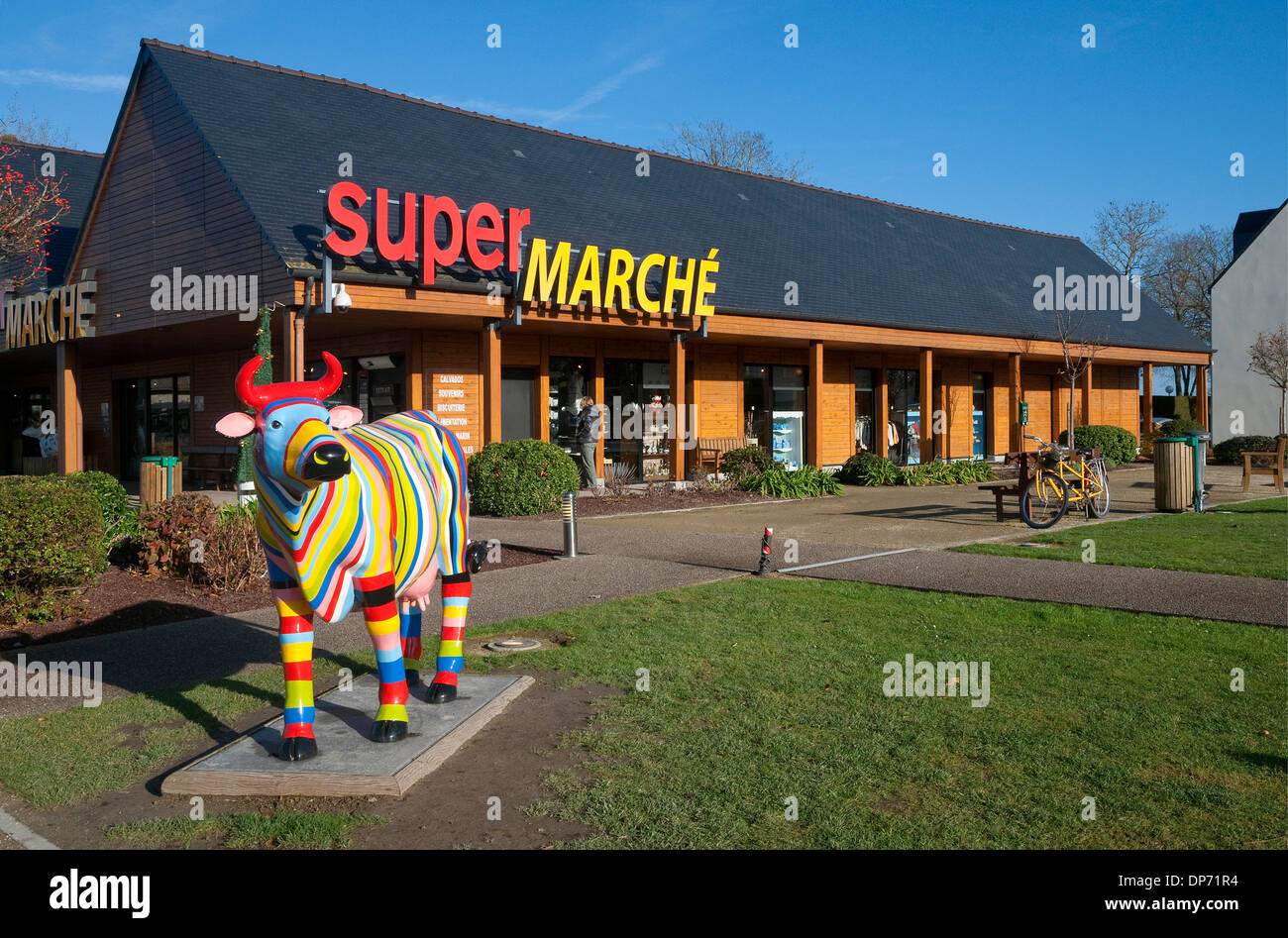 Mont st michel market hi-res stock photography and images - Alamy