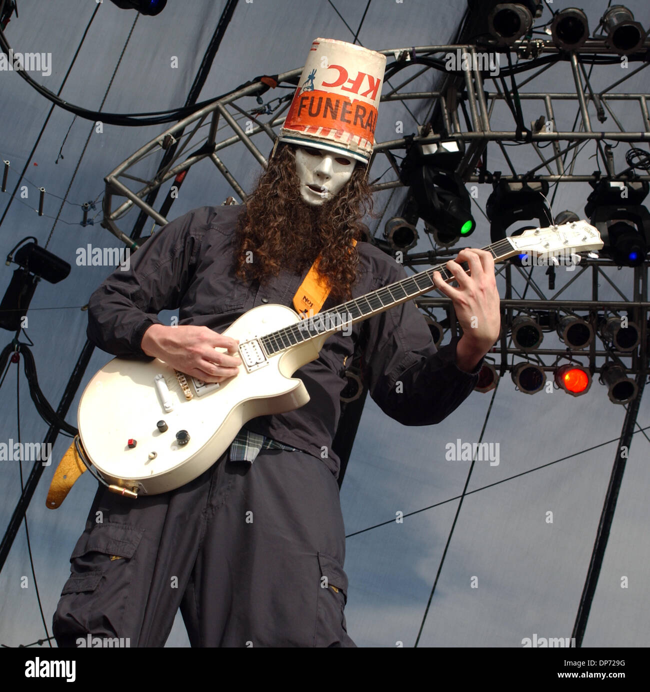 Praxis buckethead hi-res stock photography and images - Alamy