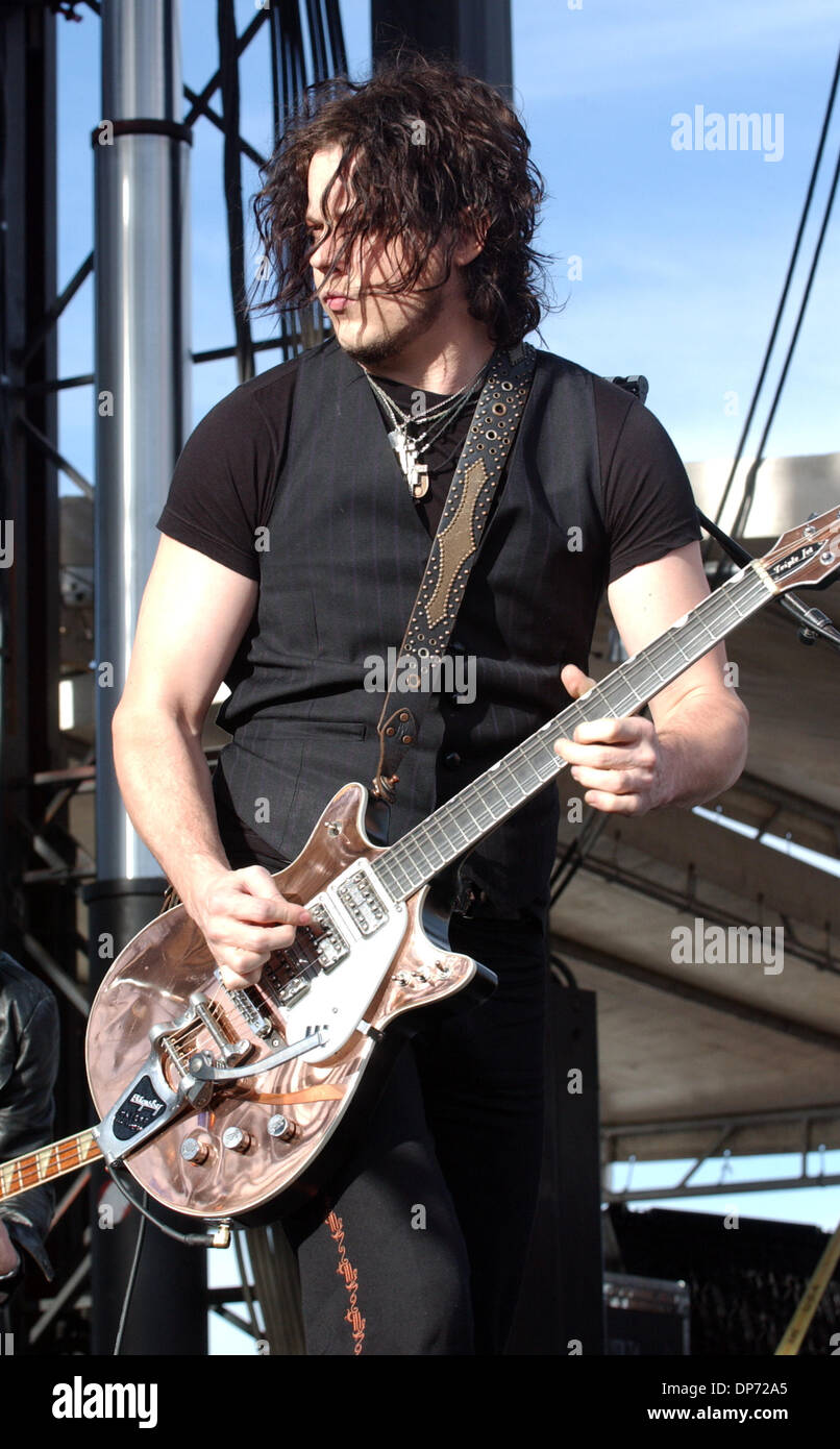 Oct 28, 2006; Las Vegas, NV, USA; Musician JACK WHITE of the band The ...