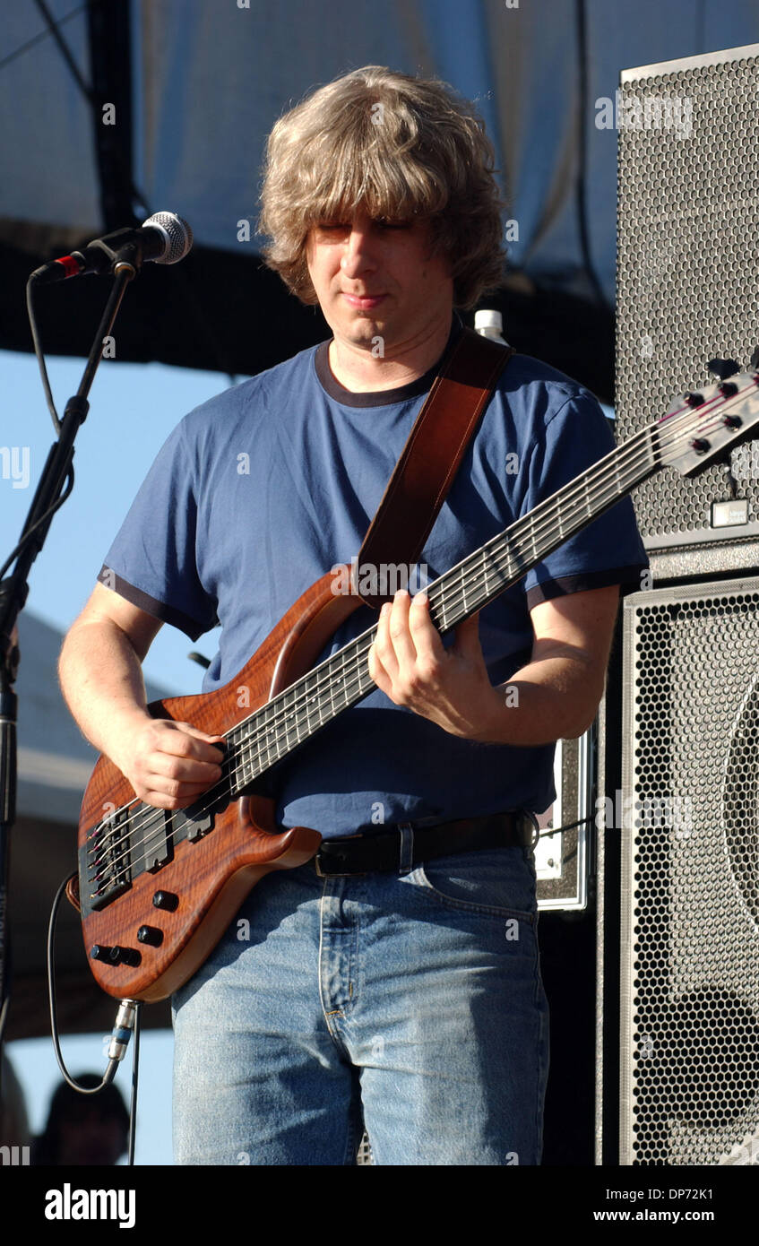 Oct 29, 2006; Las Vegas, NV, USA; Bass Guitarist MIKE GORDON who is an ...