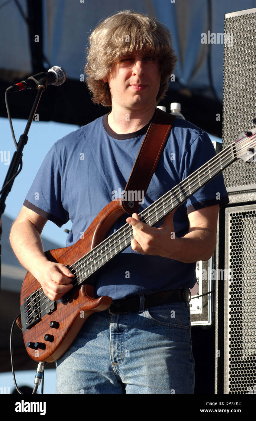Oct 29, 2006; Las Vegas, NV, USA; Bass Guitarist MIKE GORDON who is an ...