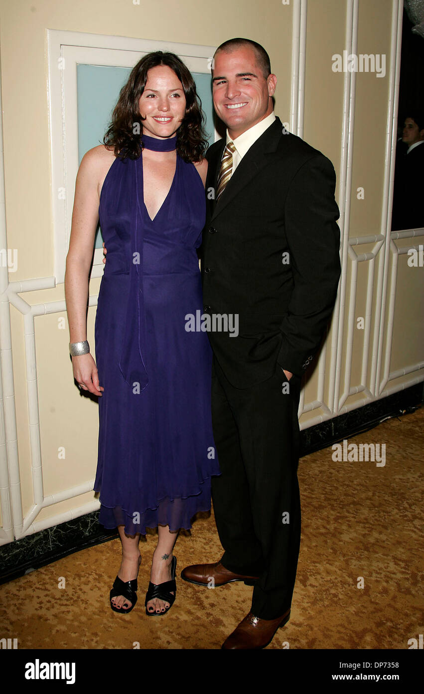 Oct 30, 2006; Beverly Hills, CA, USA; JORJA FOX and GEORGE EADS at the ...