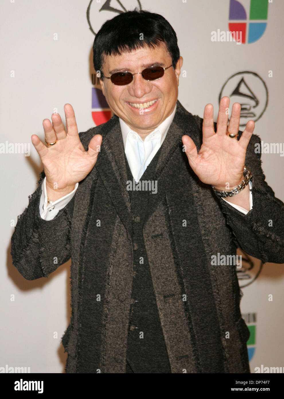 Nov 02, 2006; New York, NY, USA; BOBBY CRUZ at the arrivals for the 7th ...