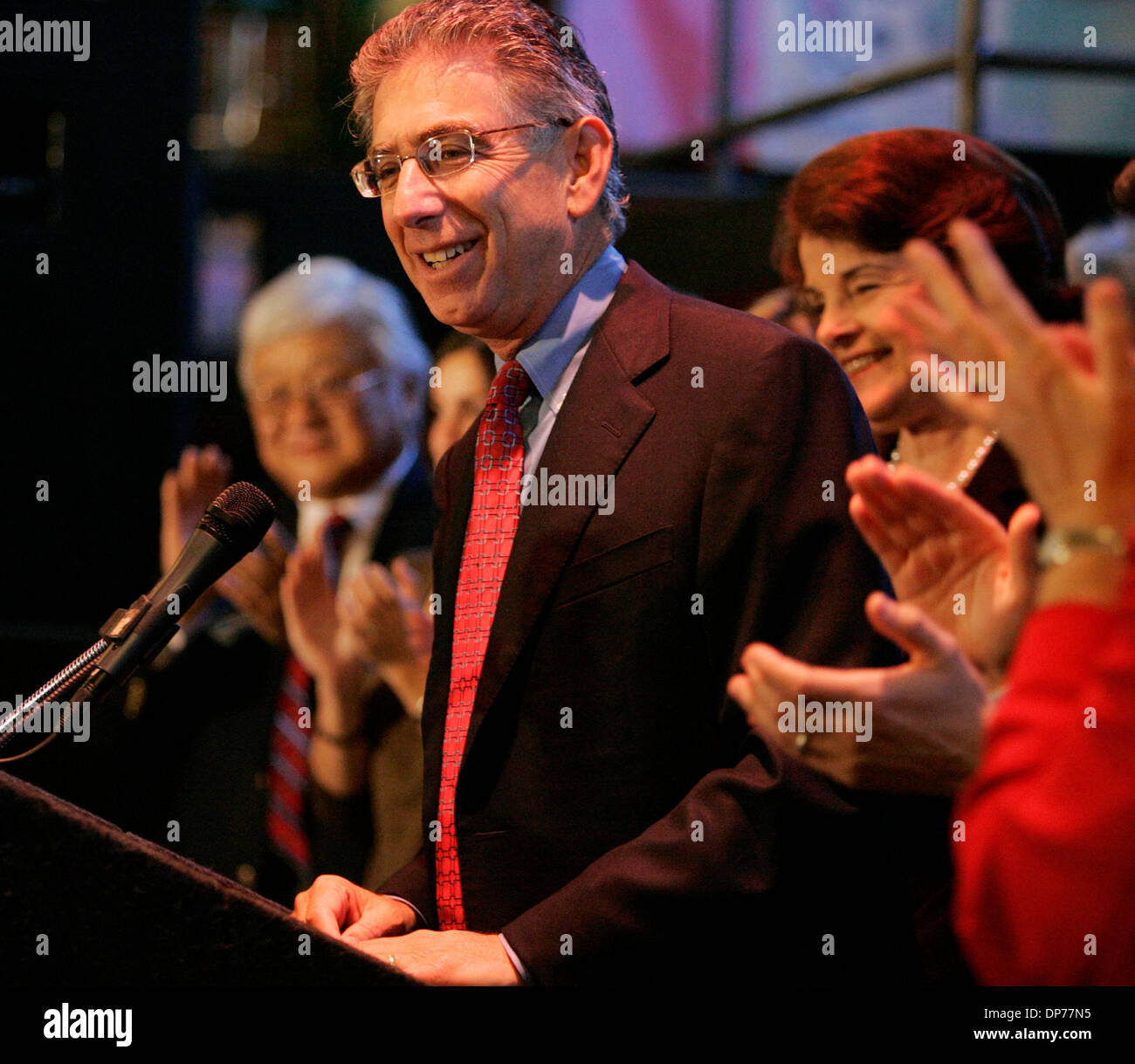 Nov 06, 2006; San Diego, CA, USA; PHIL ANGELIDES, center, as ANGELIDES ...