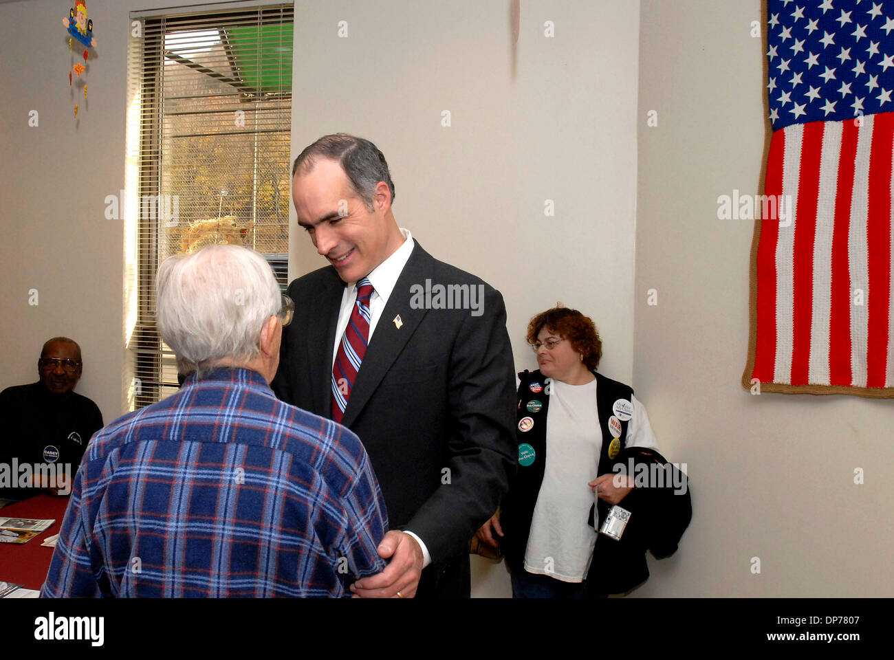 Candidate state treasurer campaign hi-res stock photography and images ...