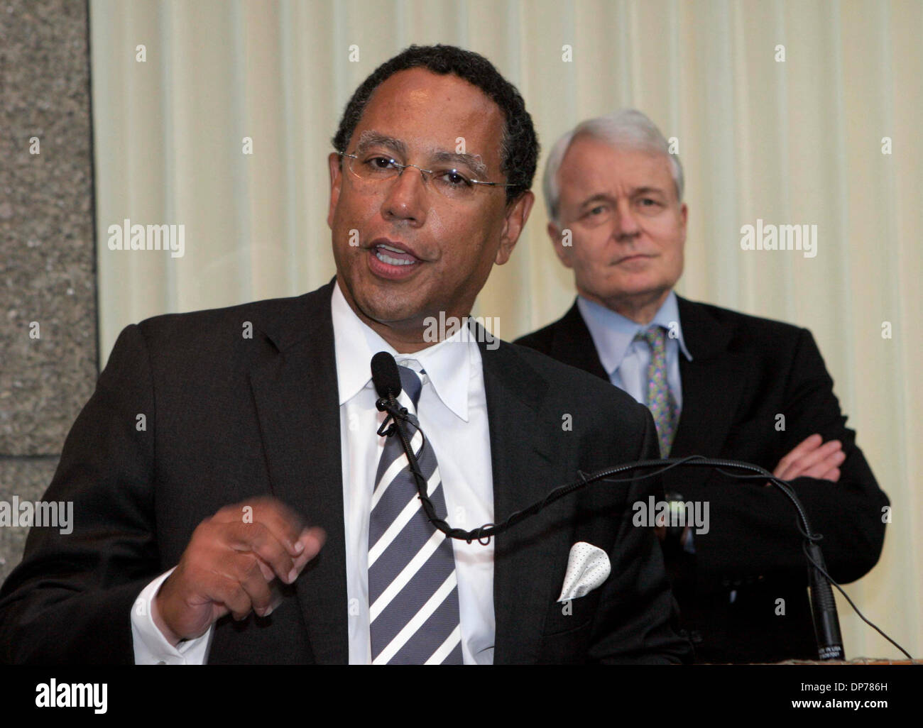 John resig hi-res stock photography and images - Alamy