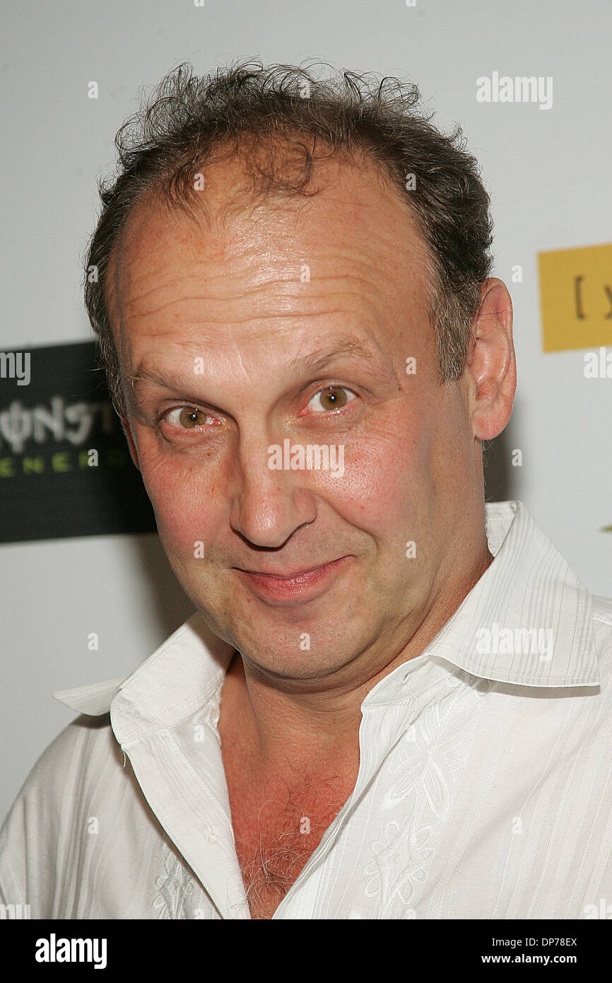 Nick searcy hi-res stock photography and images - Alamy