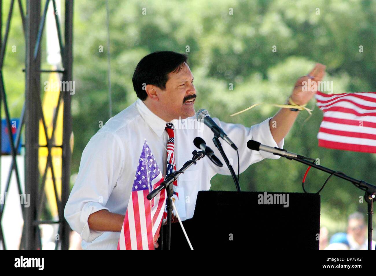 Mar. 9, 2006 - Mega March, Dallas, Texas, 04/09/06. Between 350,000 and ...