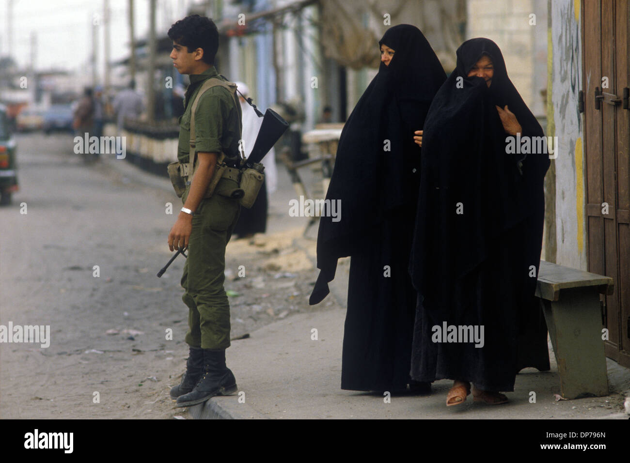 Israeli soldier 1980s hi-res stock photography and images - Alamy