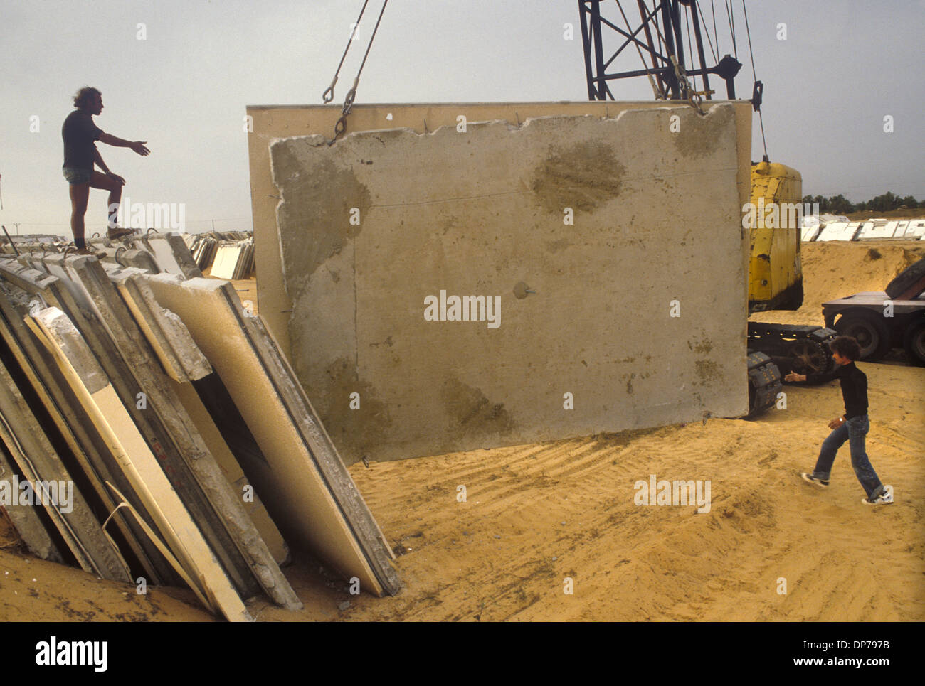 1980s homes hi-res stock photography and images - Alamy