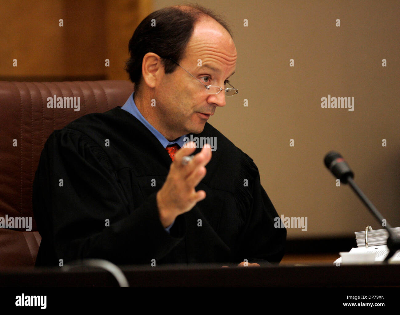 Laura barton hi-res stock photography and images - Alamy