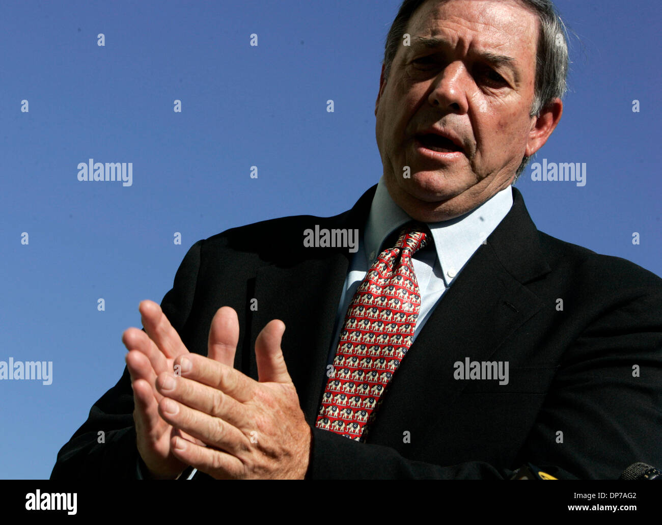 Donald duncan hi-res stock photography and images - Alamy