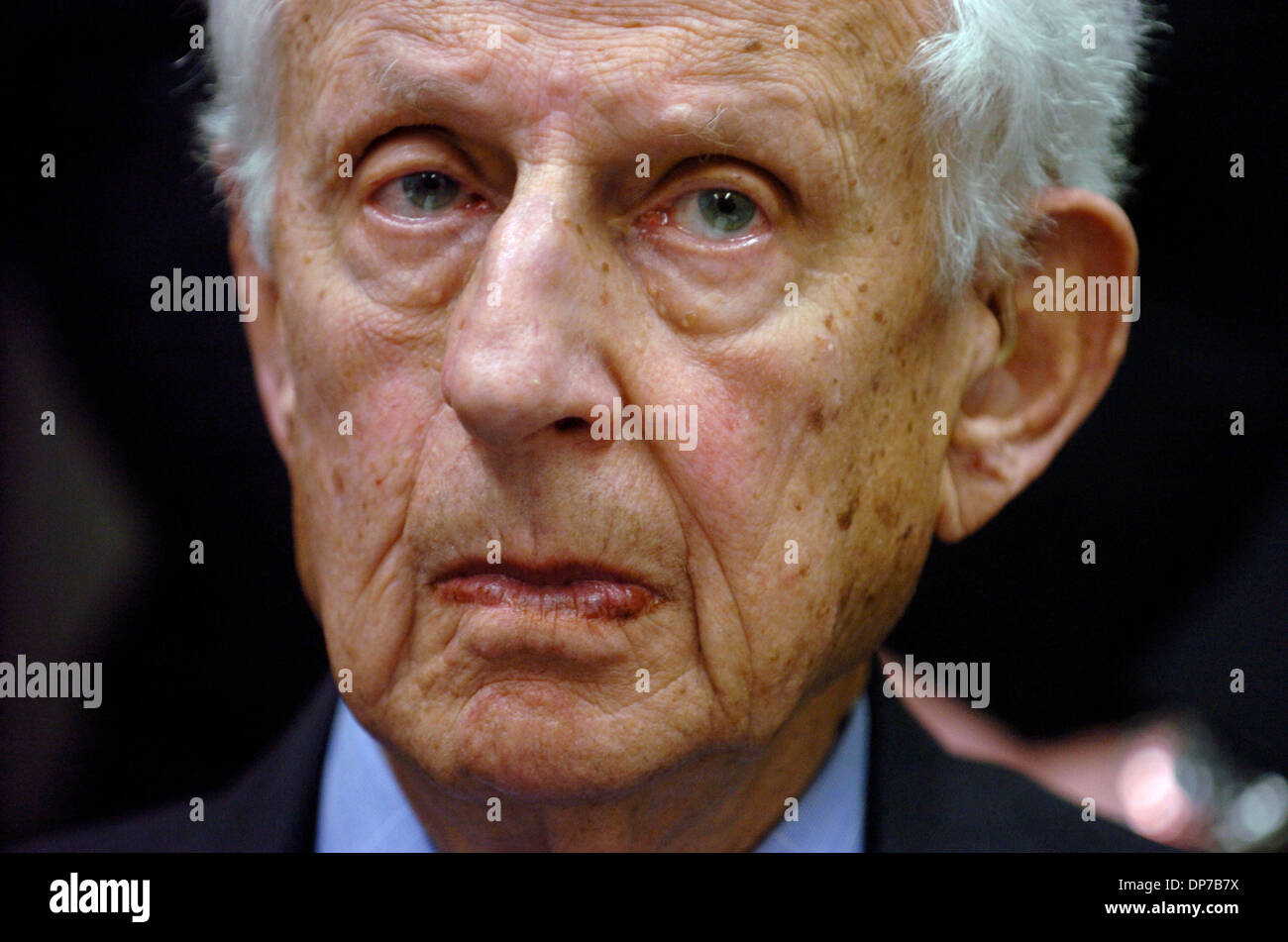 Nov 09, 2006; MANHATTAN, NEW YORK, USA; Manhattan District Attorney ...