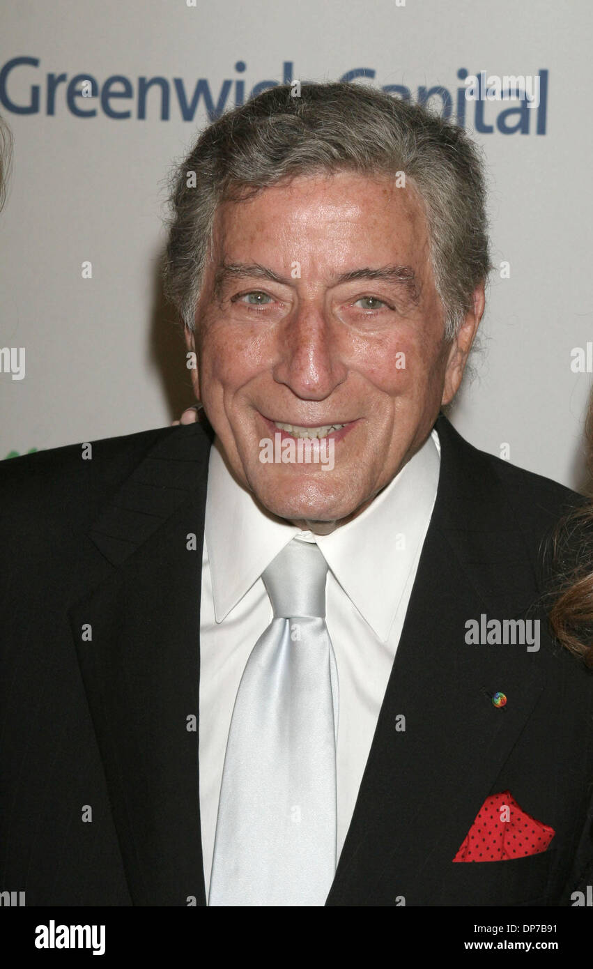 Nov 09, 2006; Los Angeles, CA, USA; Singing Legend TONY BENNETT at Tony ...