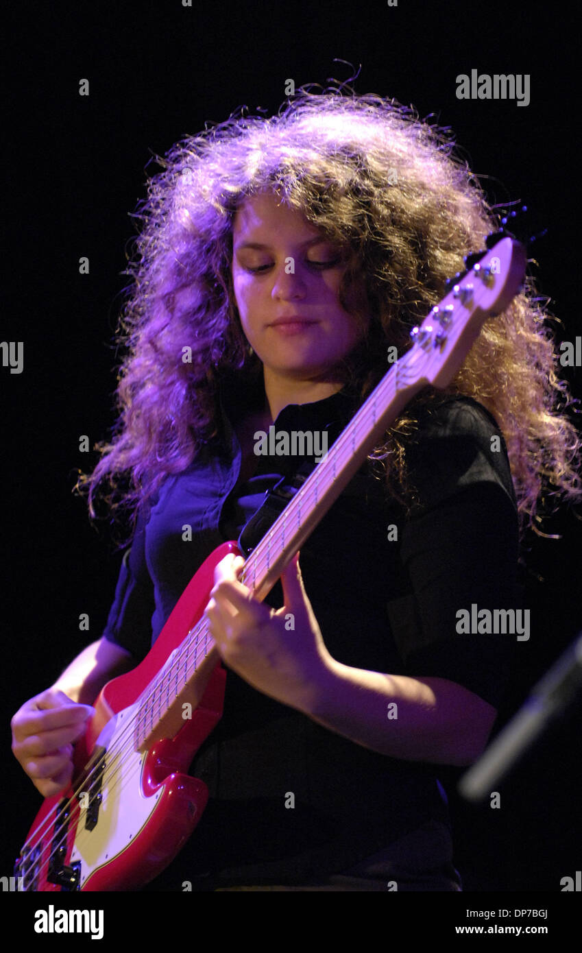 Julie slick hi-res stock photography and images - Alamy