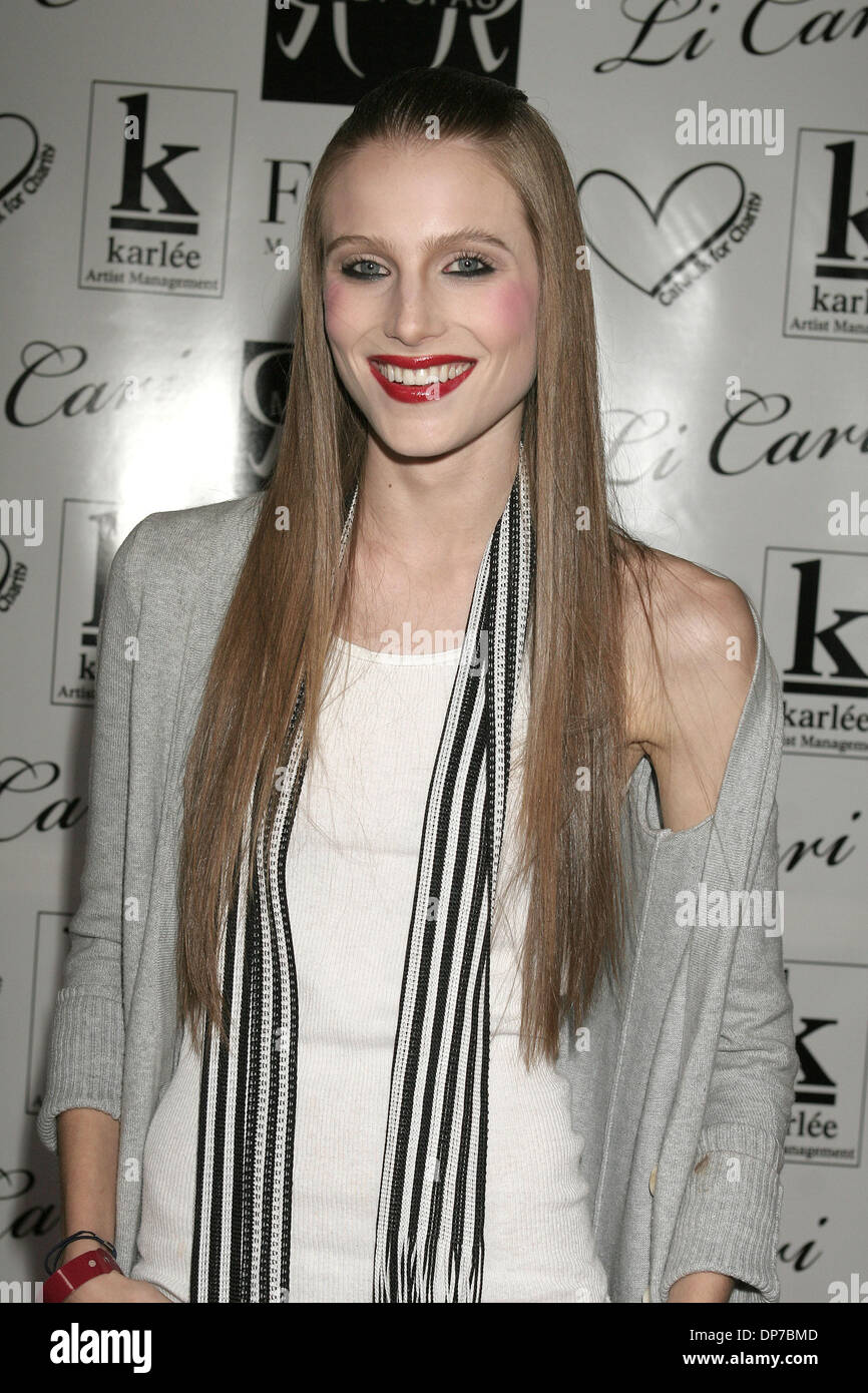 Nov 10, 2006; Los Angeles, CA, USA; Model DREE HEMINGWAY (Mariel ...