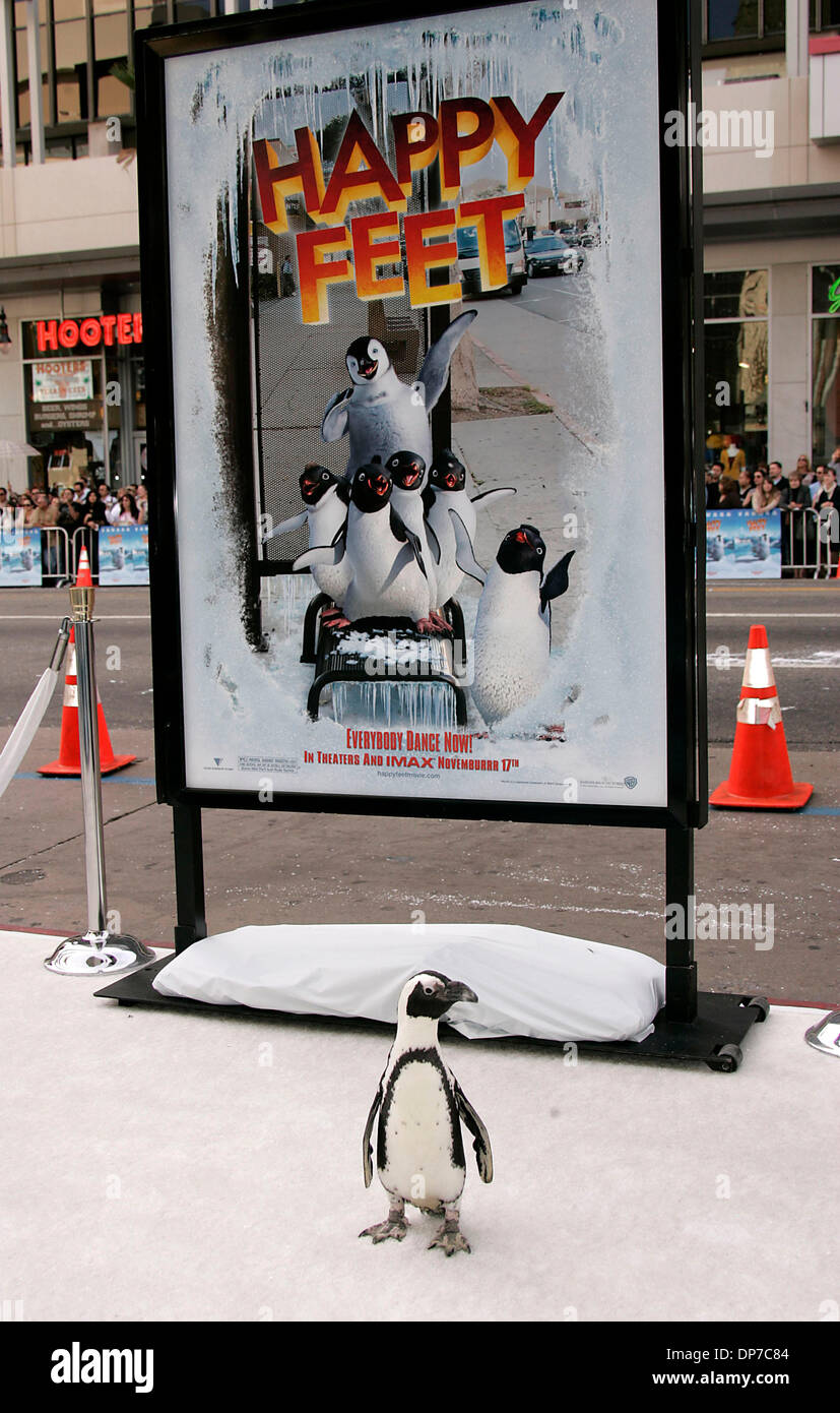 Happy feet press hi-res stock photography and images - Alamy