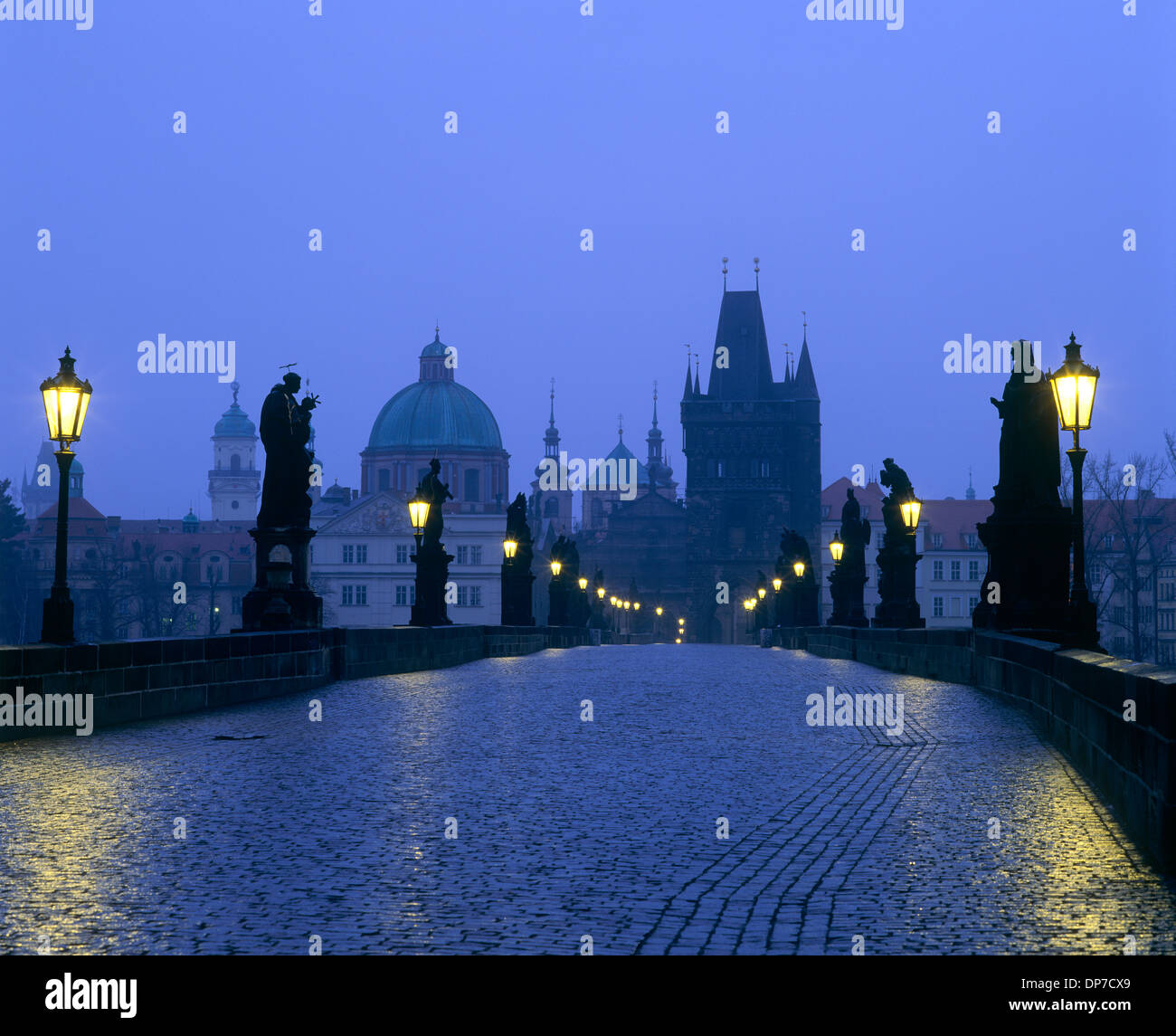 Charles Bridge at dawn, Stare Mesto, Prague, Czech Republic Stock Photo - Alamy