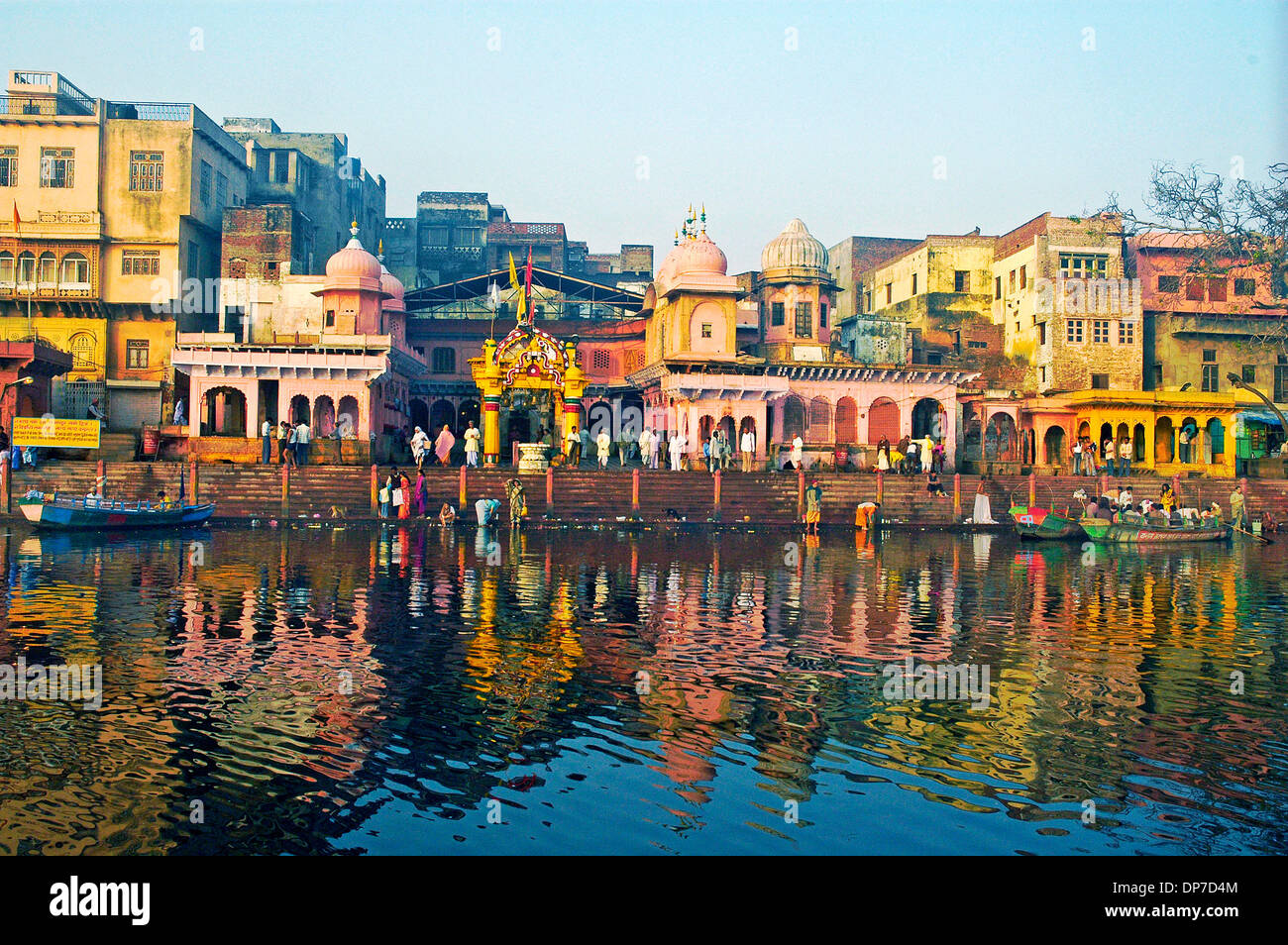 Mar 16, 2006 - Mathura, Uttar Pradesh, India - The ghats at Mathura ...