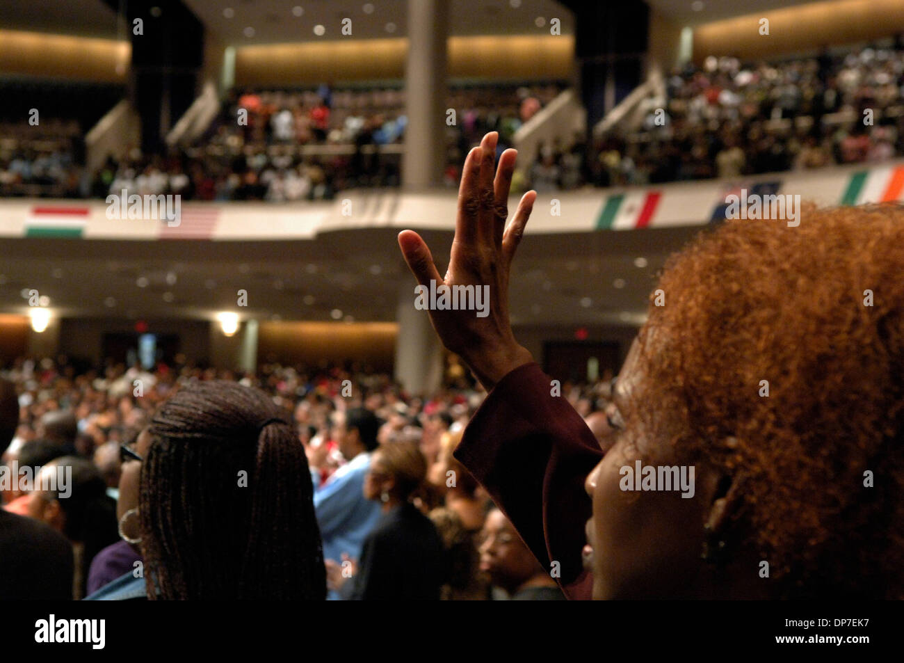 Evangelical megachurch hi-res stock photography and images - Alamy