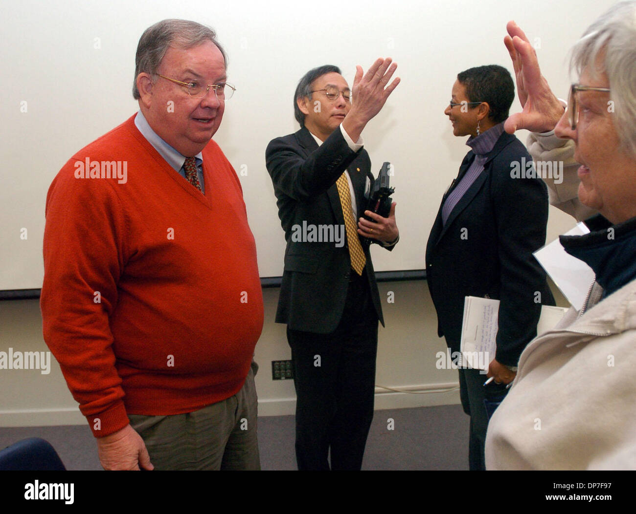 Nov 14, 2006; Berkeley, CA, USA; (l to r) Former Berkeley Lab director ...