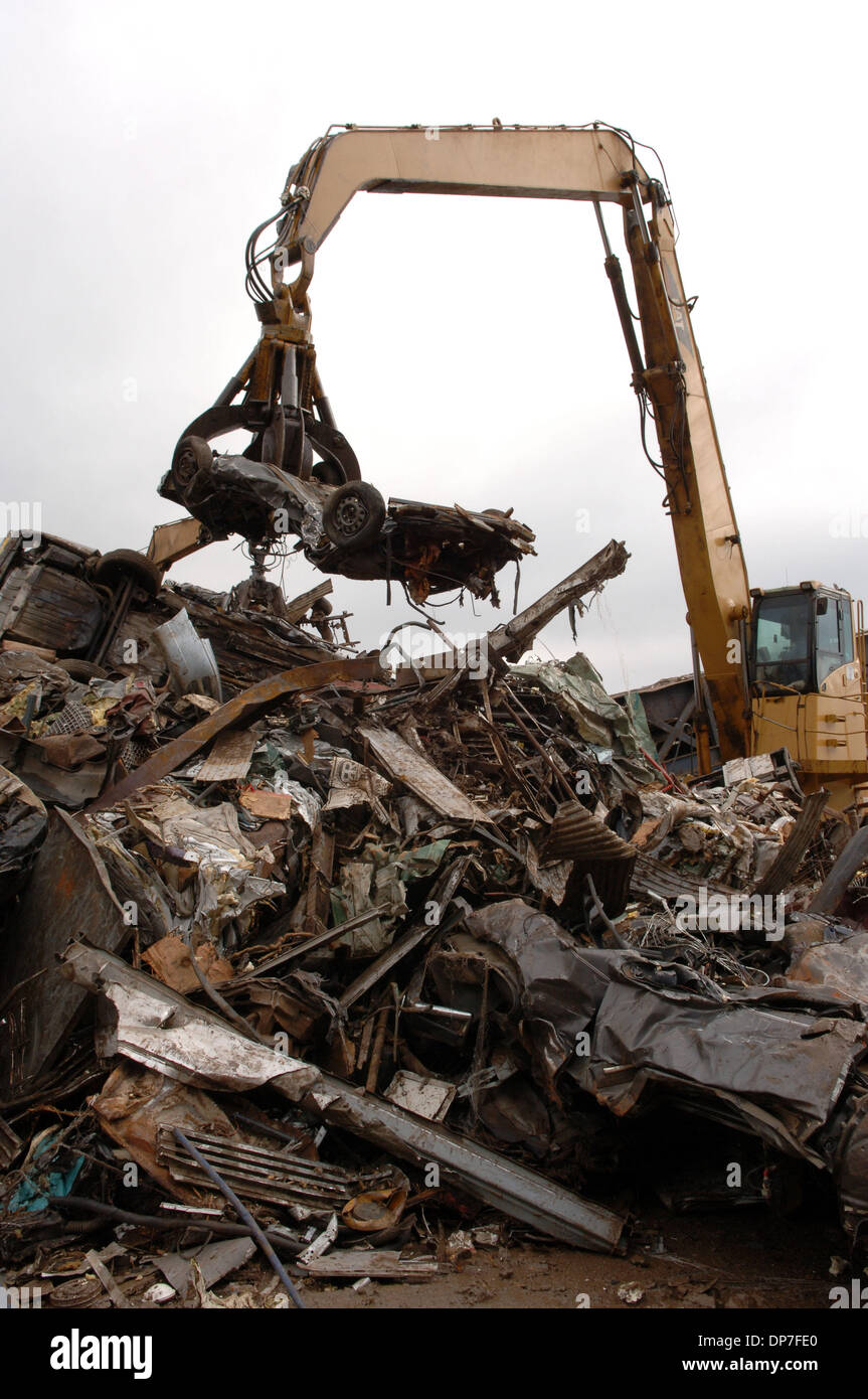 Nov 15, 2006; Atlanta, GA, USA; Scrap metal operation uses Crane to ...