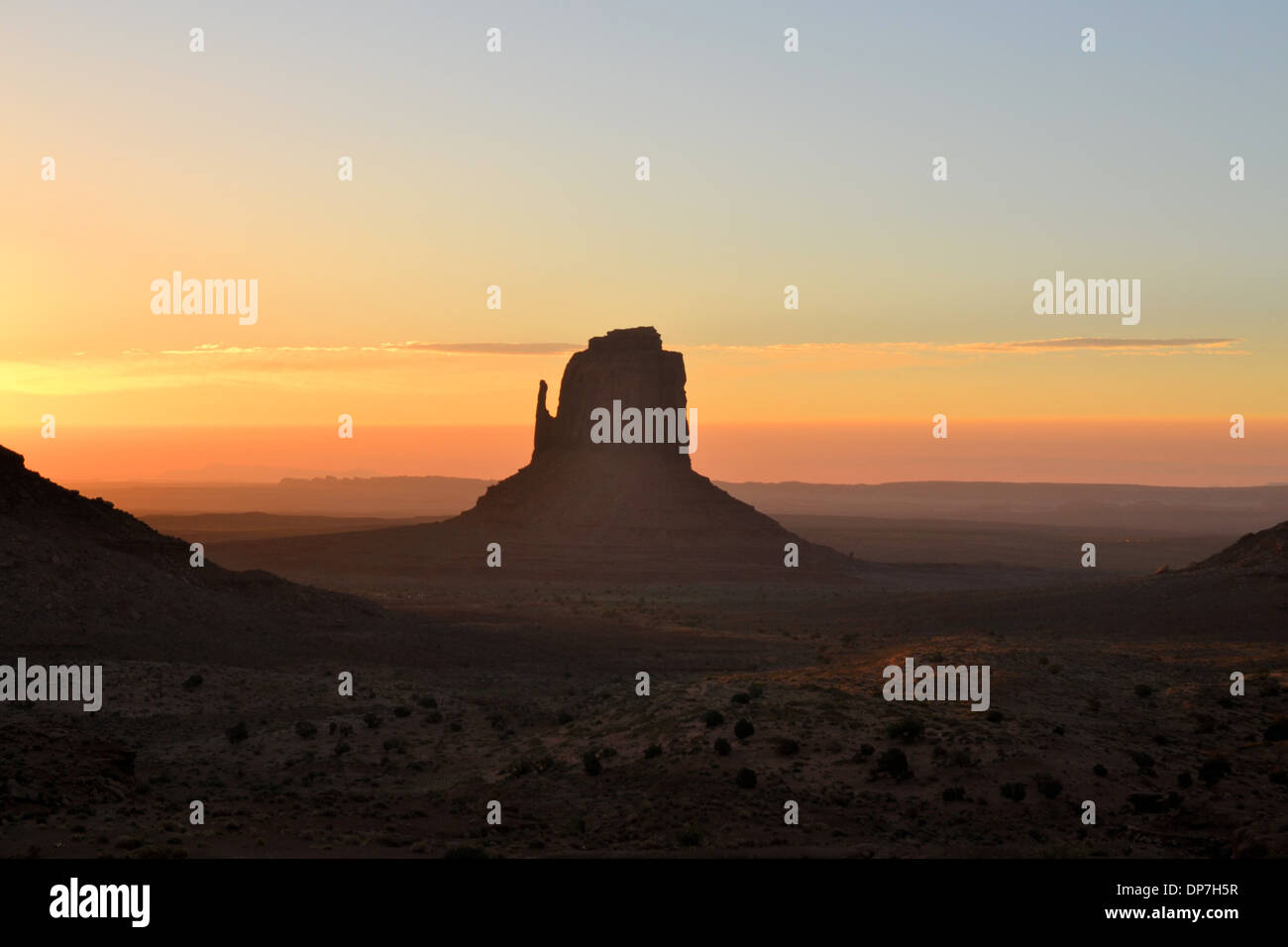Wild wild west movie hi-res stock photography and images - Alamy