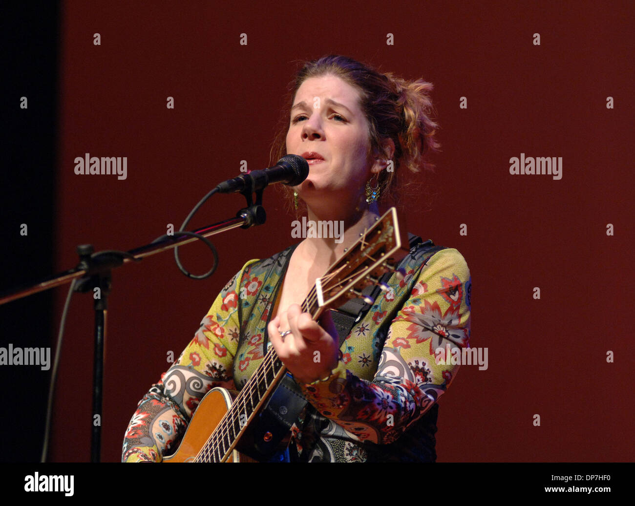 Dar williams hi-res stock photography and images - Alamy