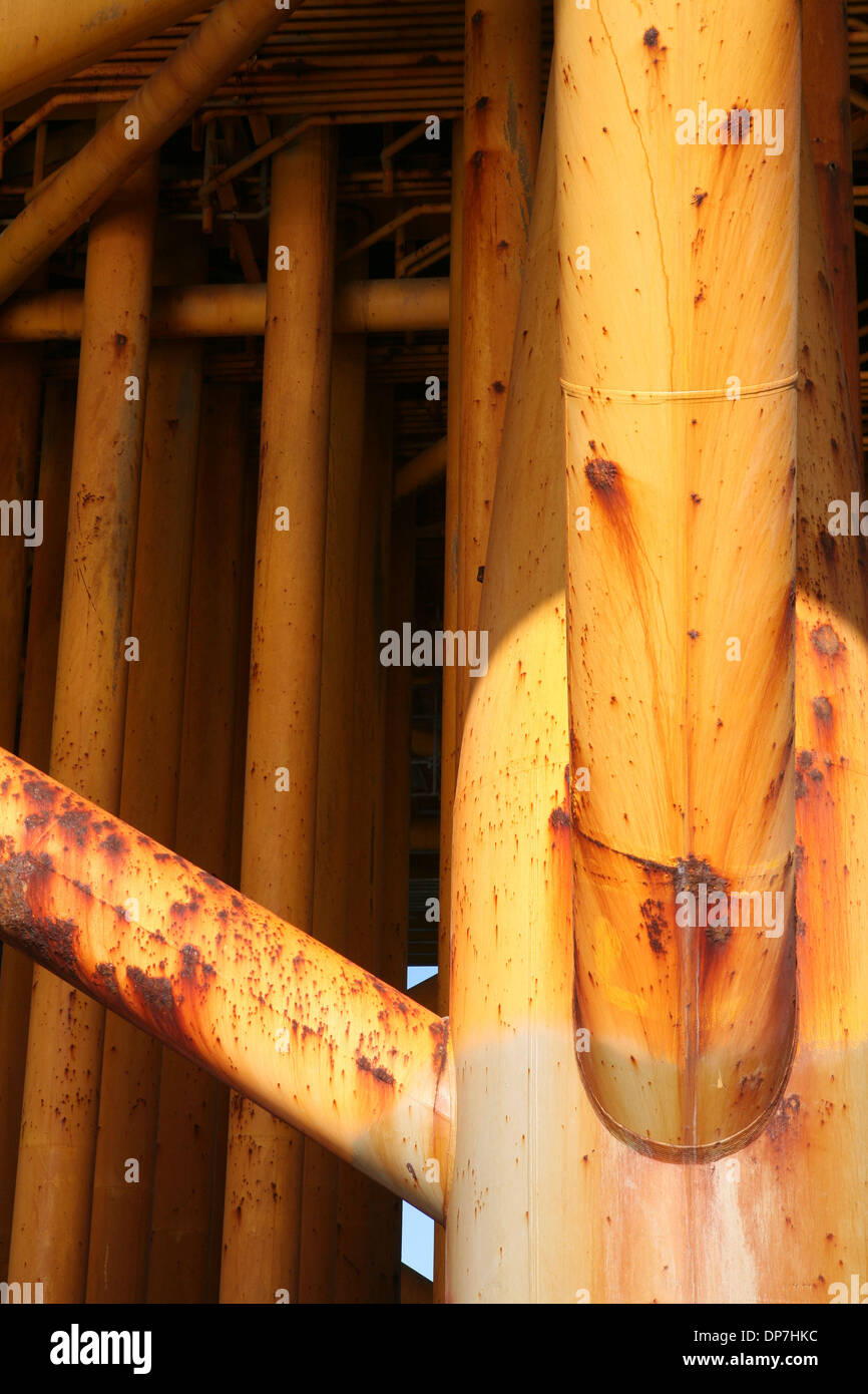 Nov 17, 2006; Venice, LA, USA; Detail shot of an Oil rig in the Gulf of ...