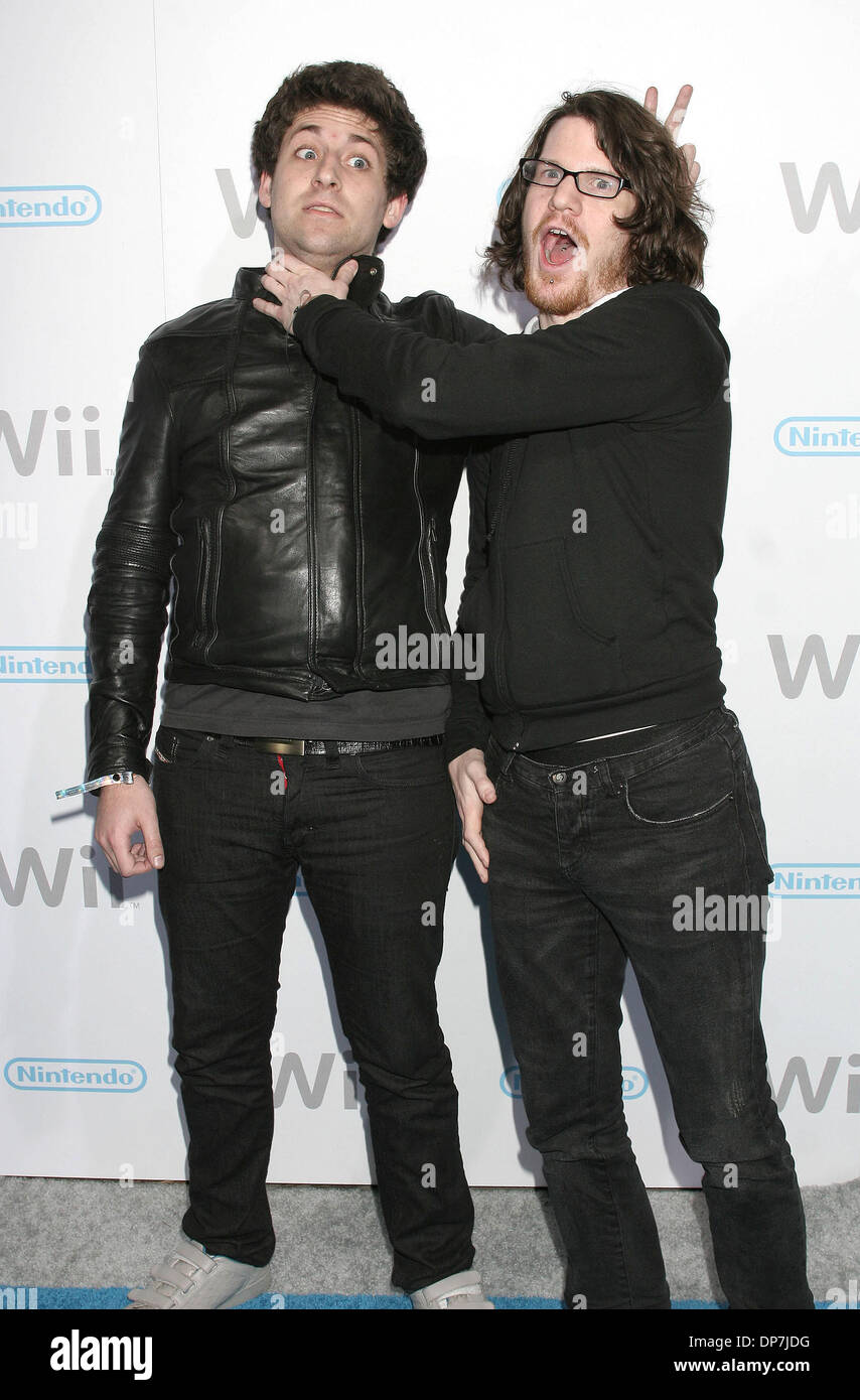 And Andy Hurley Joe Trohman