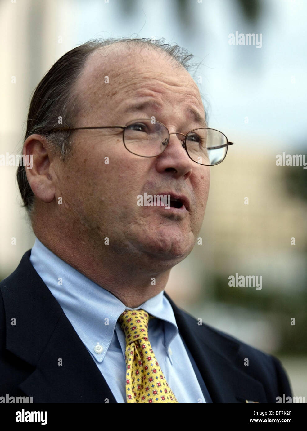 Recall petitions hi-res stock photography and images - Alamy