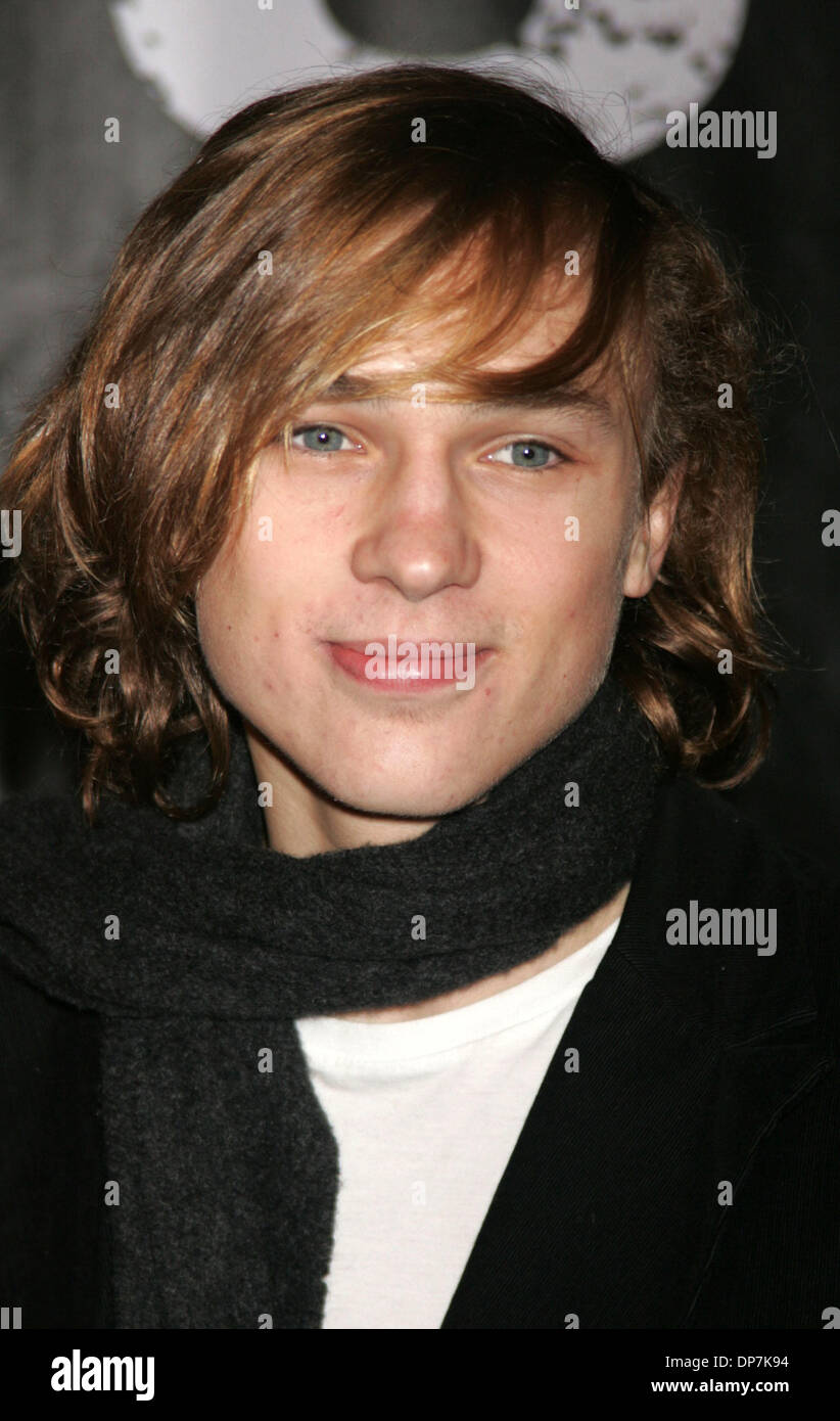 Nov 20, 2006; New York, NY, USA; Actor WILLIAM MOSLEY at the arrivals ...