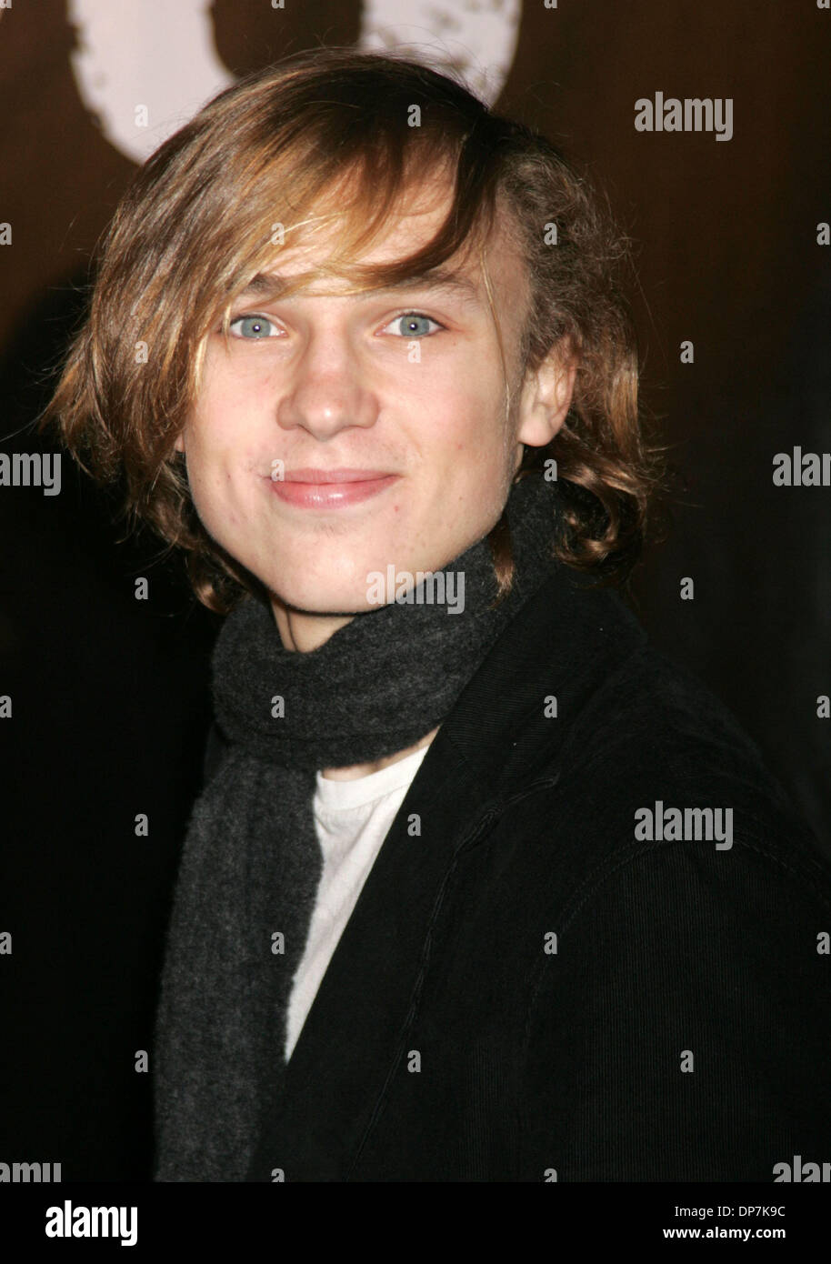 Nov 20, 2006; New York, NY, USA; Actor WILLIAM MOSLEY at the arrivals ...
