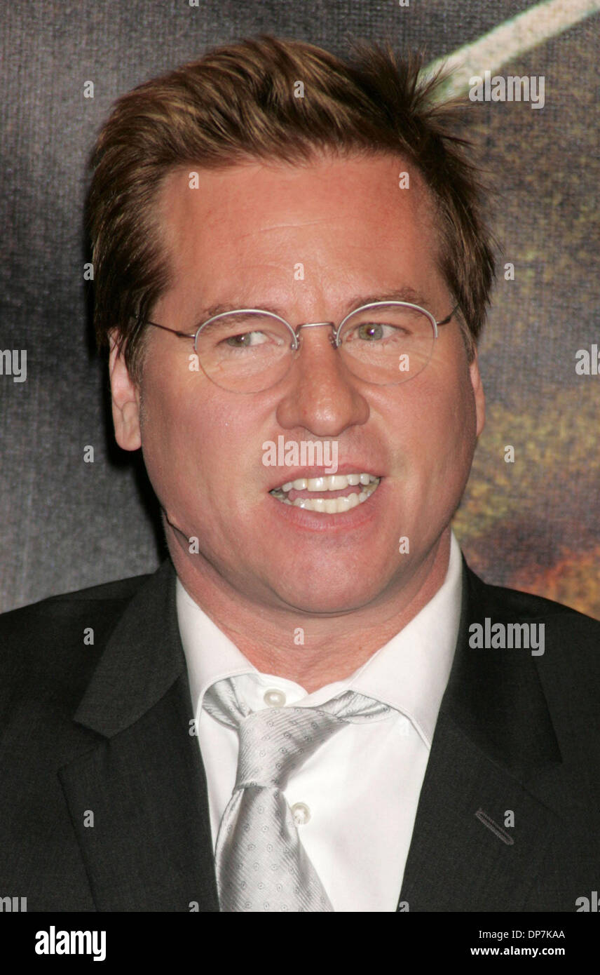 Nov 20, 2006; New York, NY, USA; Actor VAL KILMER at the arrivals for ...
