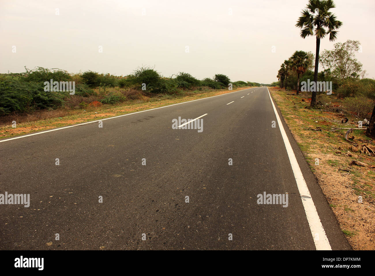 Empty asphalt road on hi-res stock photography and images - Alamy