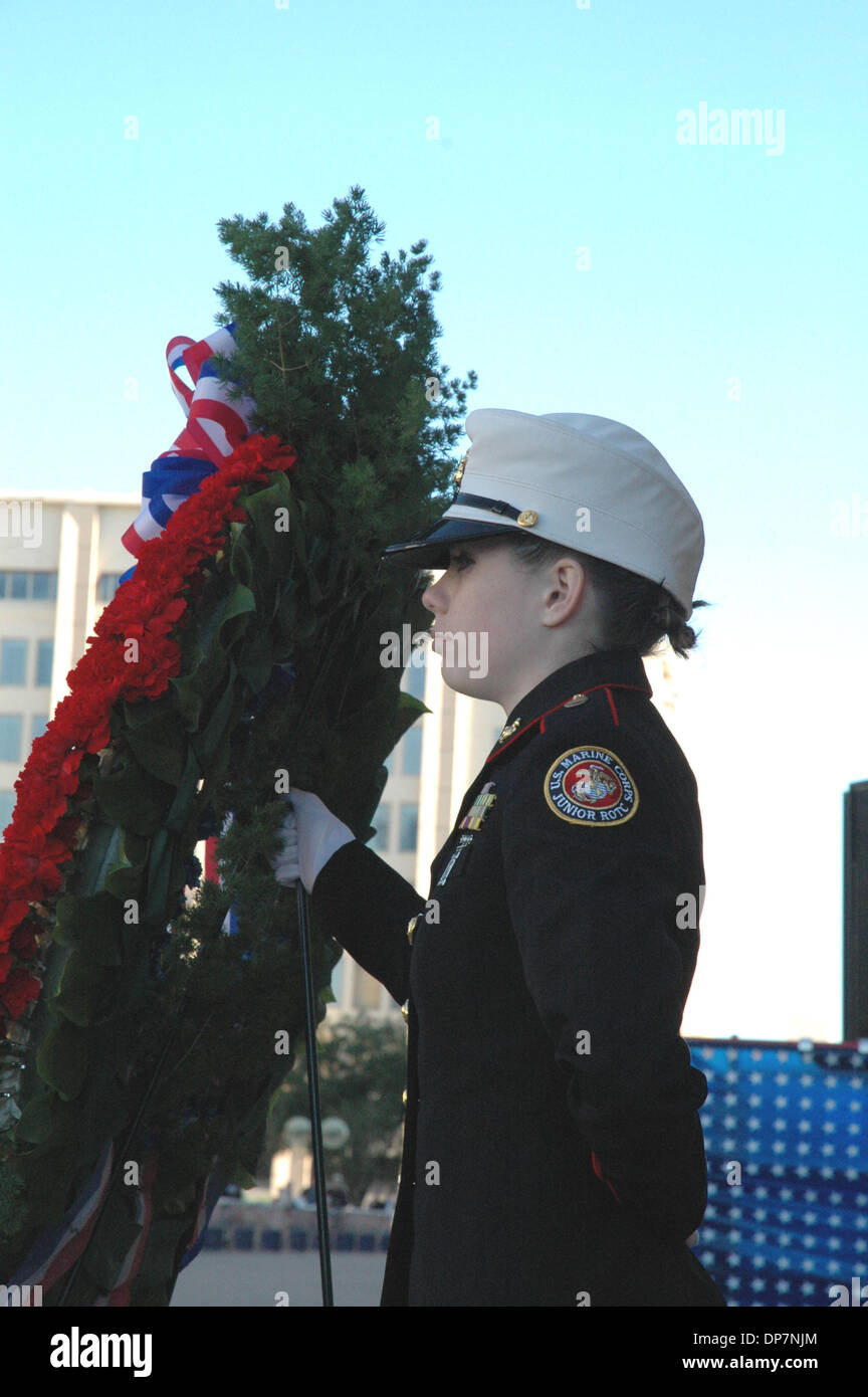 Nov 11, 2006; Dallas, TX, USA; A young high school girl in the Marines ...