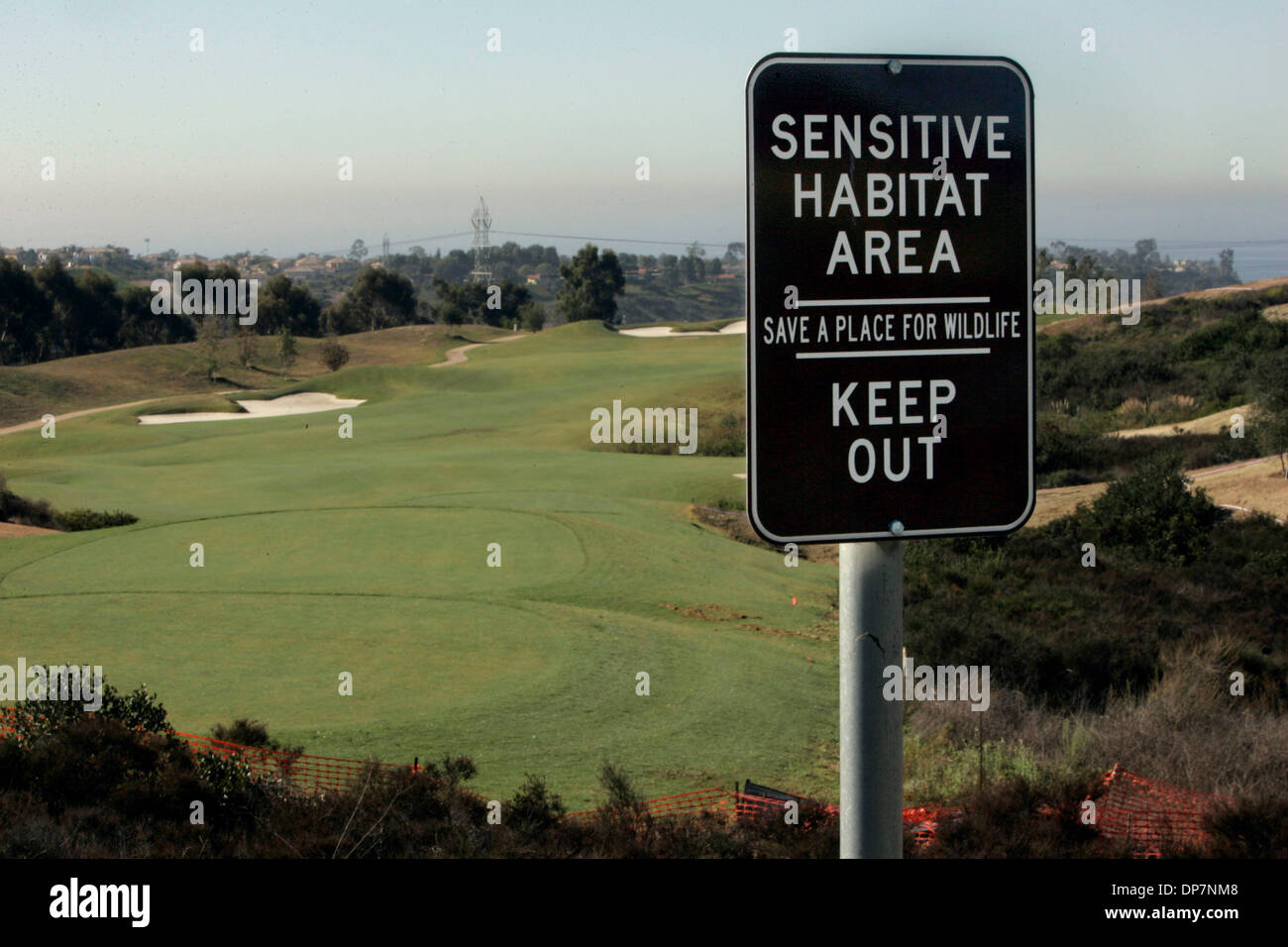 Sensitive habitat sign hi-res stock photography and images - Alamy